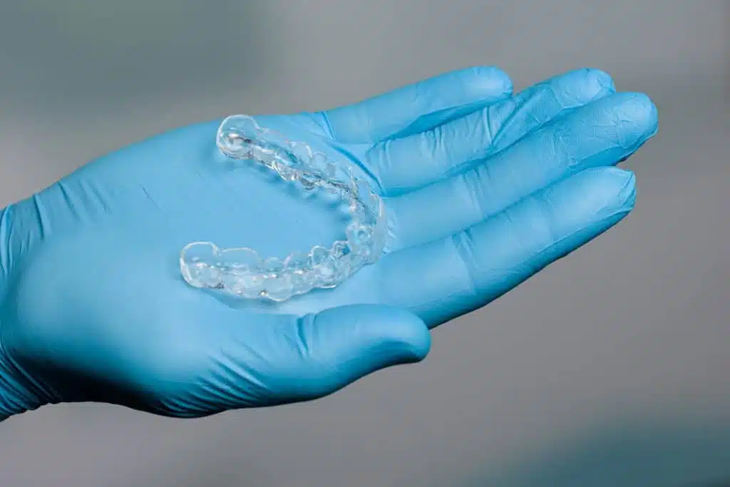 Invisalign nadelen / voordelen: Hoe goed zijn de aligners?